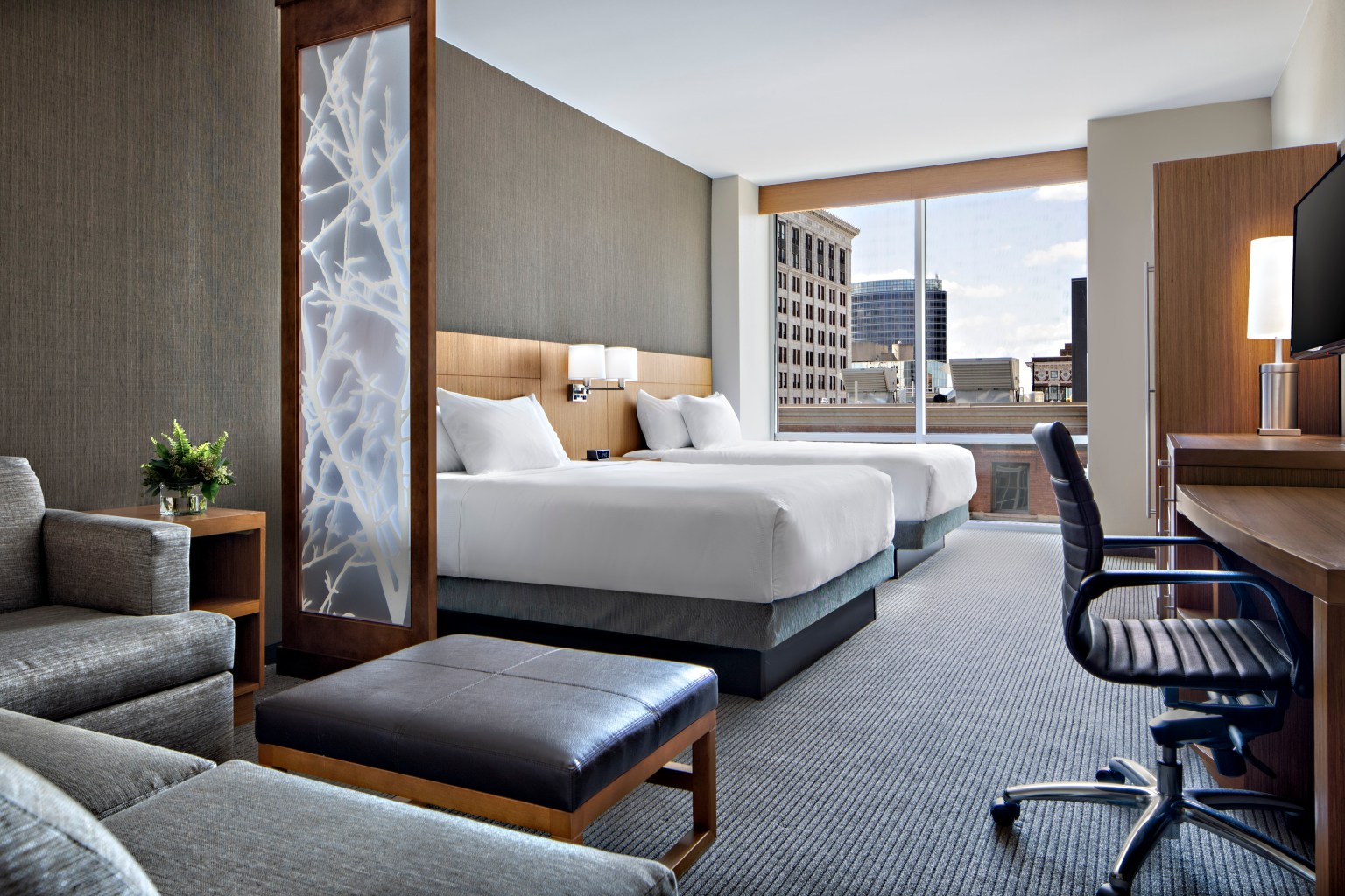 Rooms Still Available At Hyatt Place – FOE.com